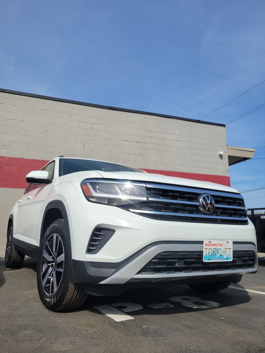 Torklift Central | The Law – Volkswagen Atlas Cross Sport SEL-R front ...